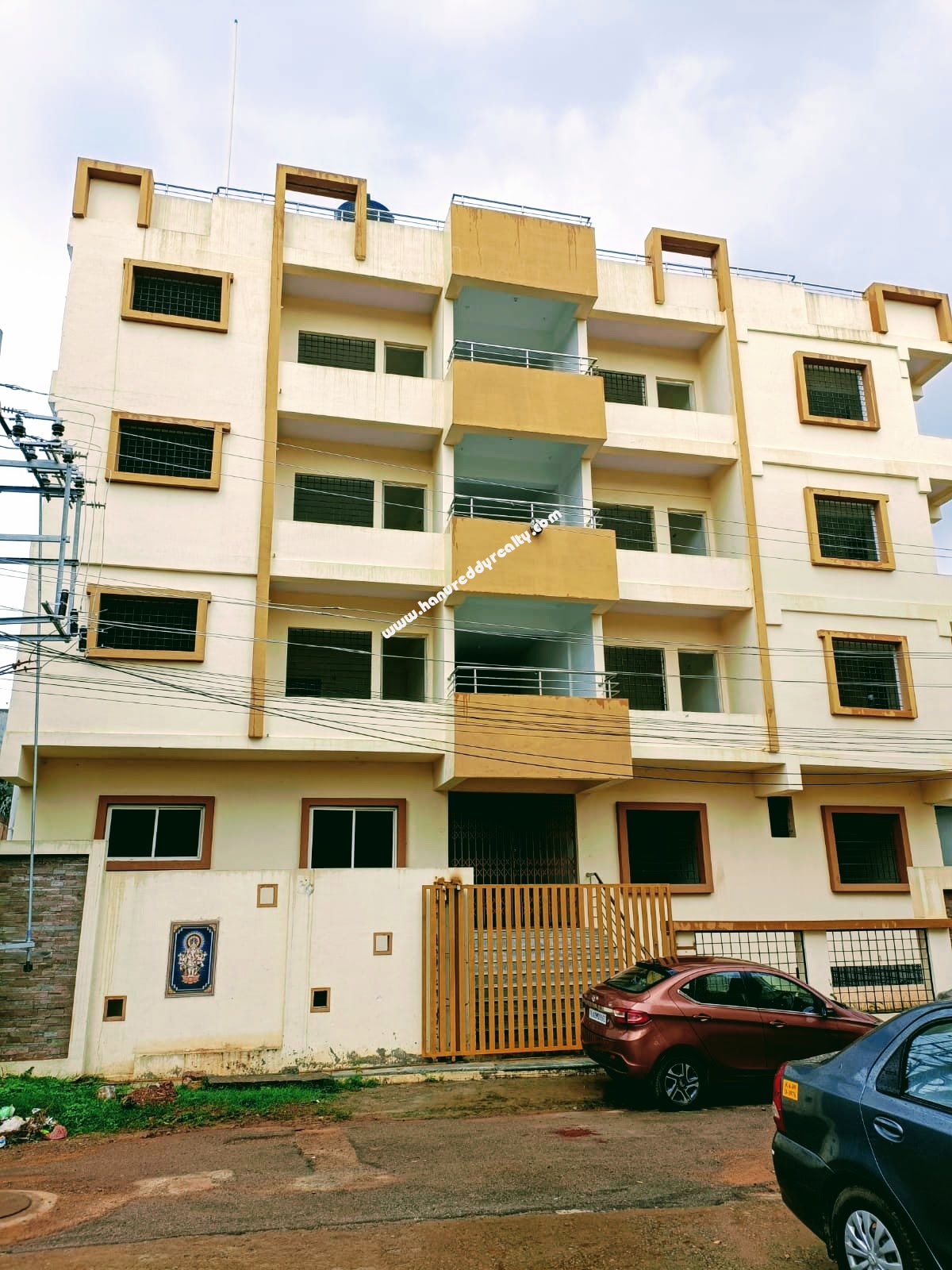 Flat for sale at Saraswathipuram, Mysore.|Mysuru | Hanu Reddy Realty